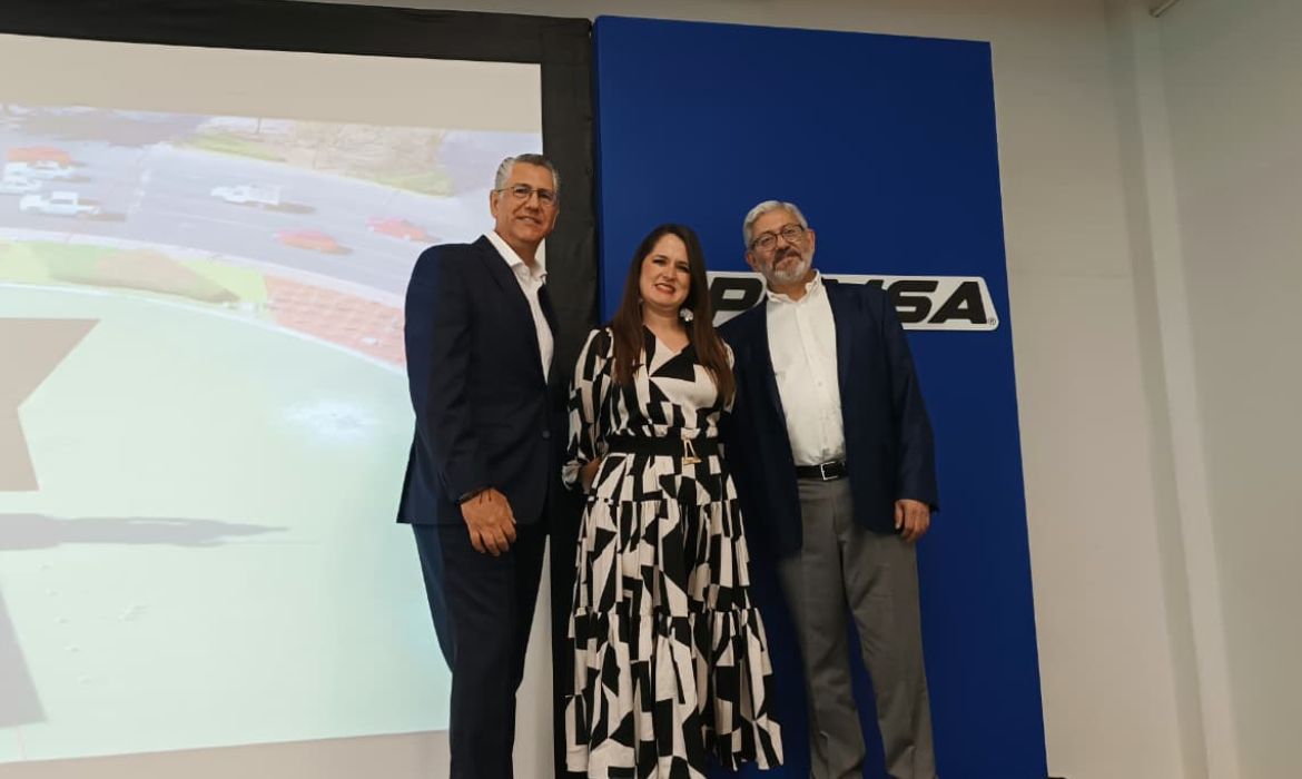 Flexibility and speed, necessary to advance in the auto parts sector - T21