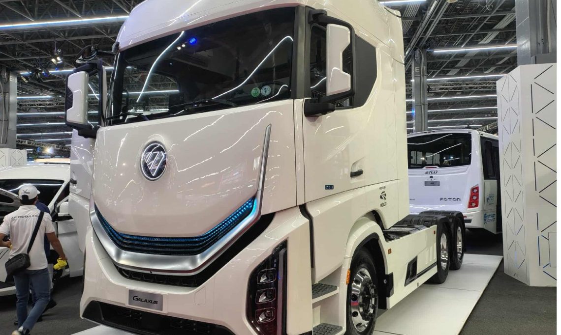 Foton Mexico presents Galaxus and View Grand models - T21